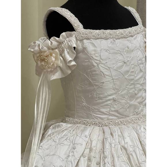 PICCOLO BACIO | Dresses | New Piccolo Bacio Girls Esmeralda Communion ...
